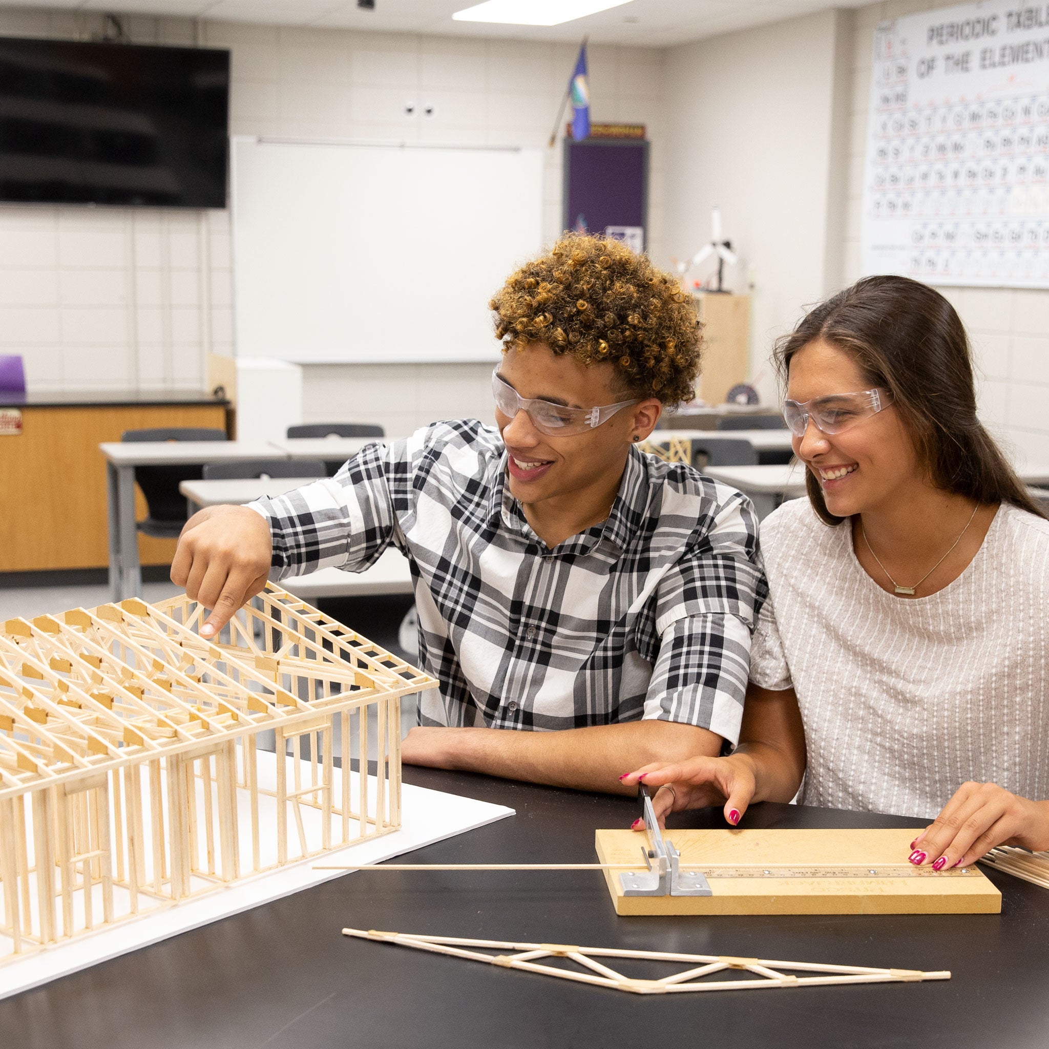 True Scale House Framing Kit | Pitsco Education